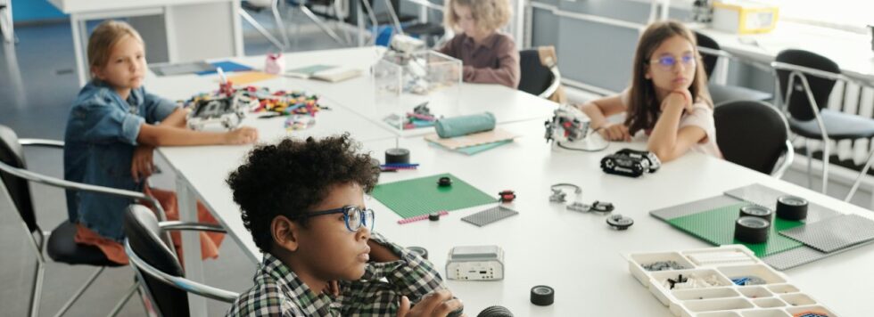 18 Best Free Coding Games for Kids: Learn Programming Through Play ...